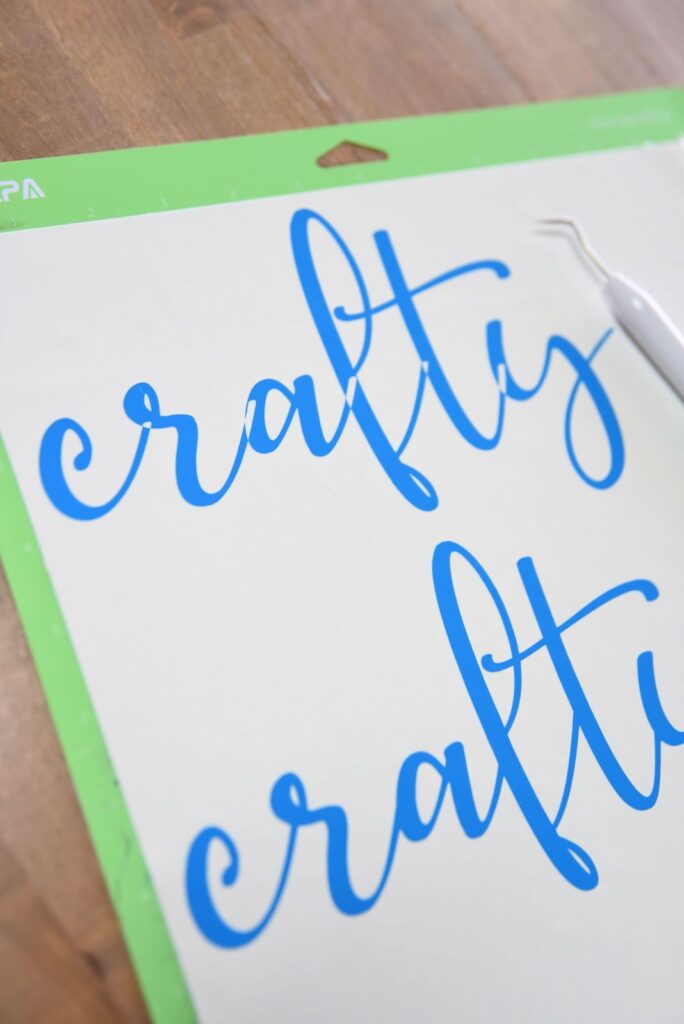 Using Cursive in Cricut Design Space - Makers Gonna Learn