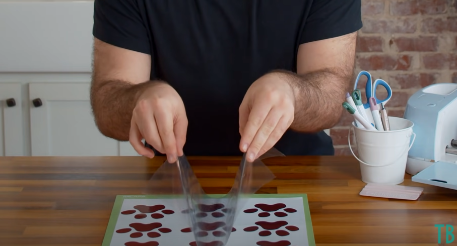 Making Bulk Vinyl Decals - Makers Gonna Learn