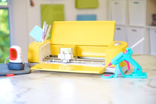Matless Cutting with Older Cricut Machines - Makers Gonna Learn