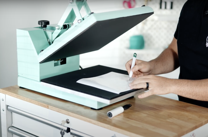 Mind Blowing Vinyl Hacks - Makers Gonna Learn